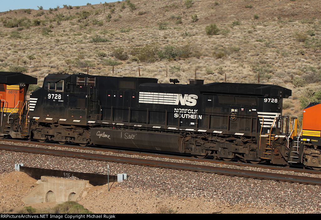 NS 9728